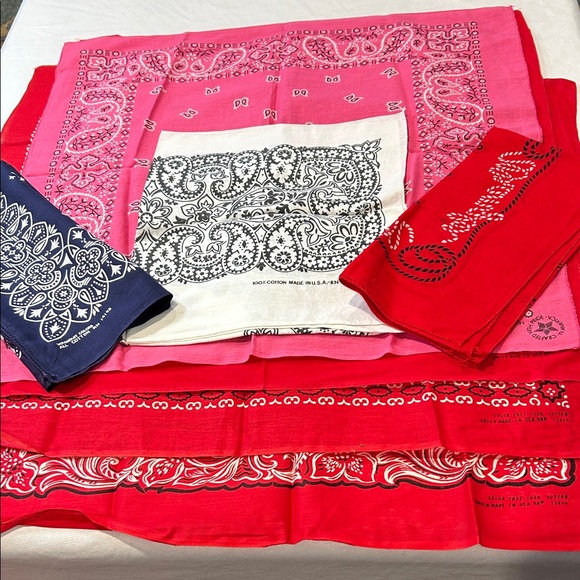Accessories | Vintage Colorful Bandana Set Of 7 Excellent Condition ...